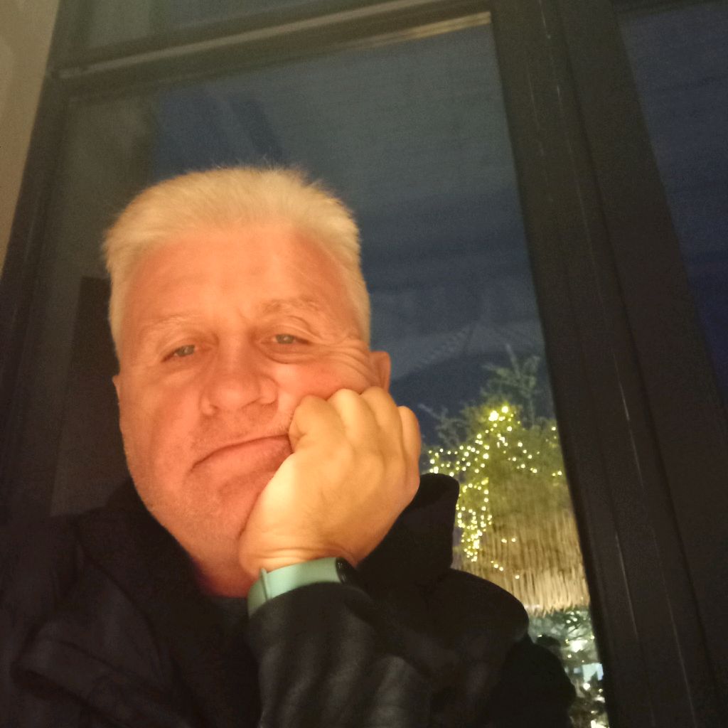 Иконка канала Bezobrazik