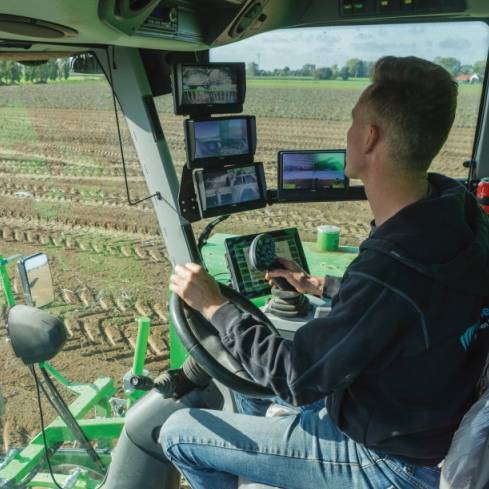 Иконка канала Новая техника для выращивания картофеля и ферм