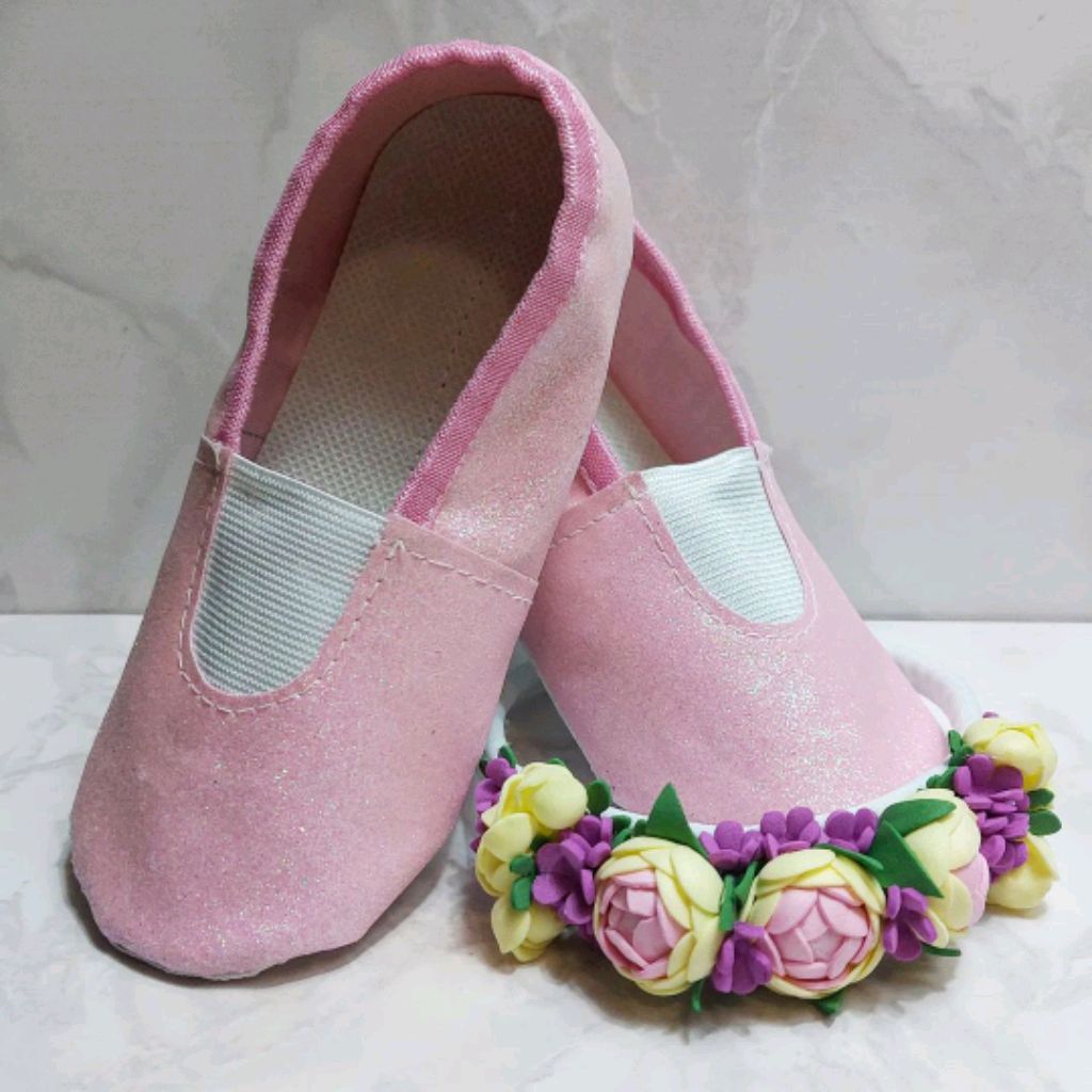 Иконка канала Мадам Брошкина