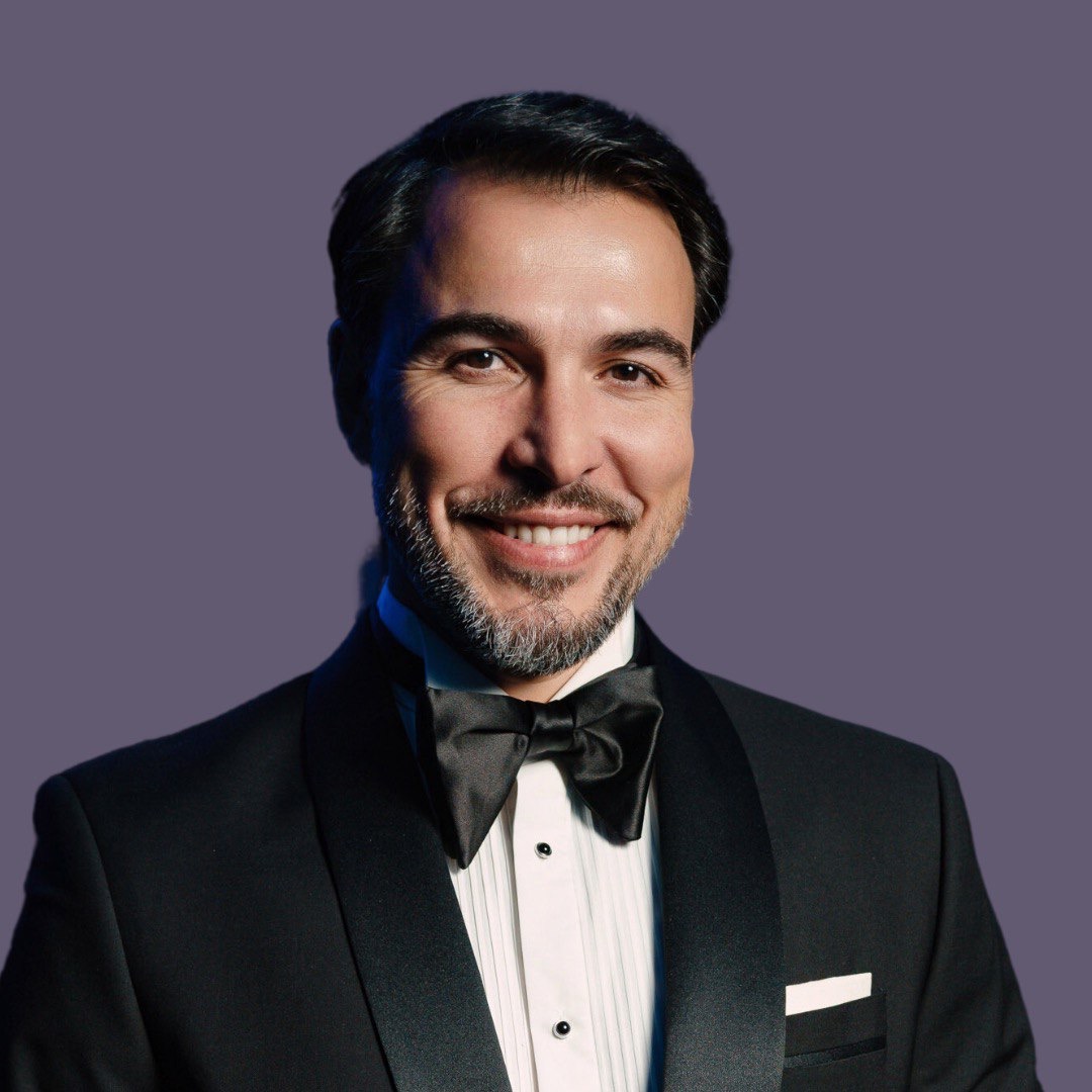 Иконка канала Александр Суворов актёр, ведущий, тренер