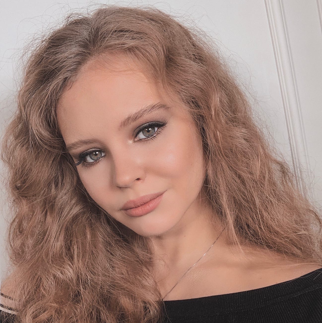 Иконка канала Polina Lander