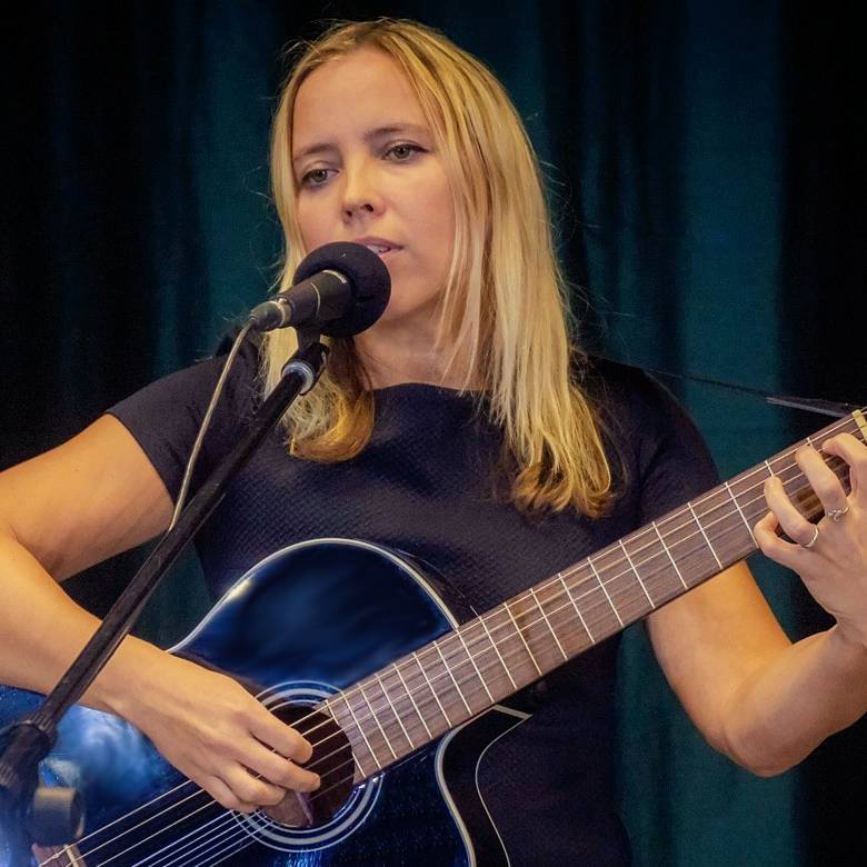 Иконка канала Марина Нецветаева - официальный канал