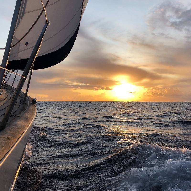 Иконка канала sailing yacht cruise