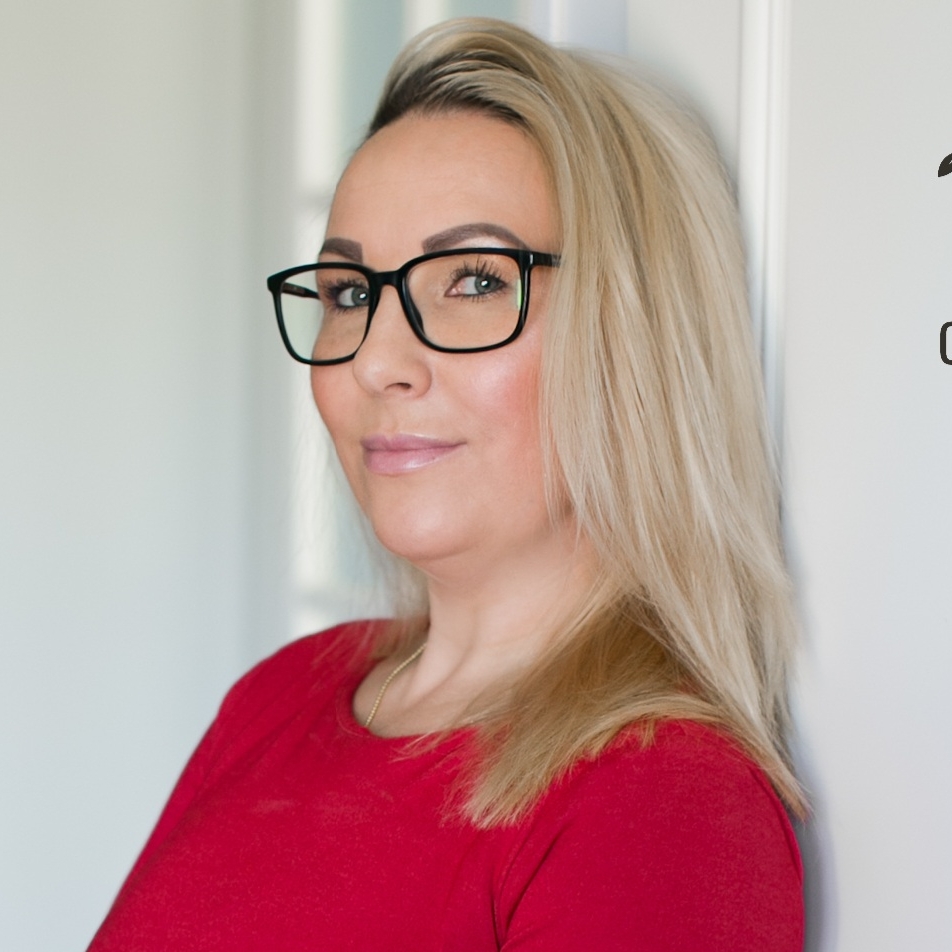 Иконка канала Ольга Кларк. Поэтесса. Номинант премии "Поэт года"