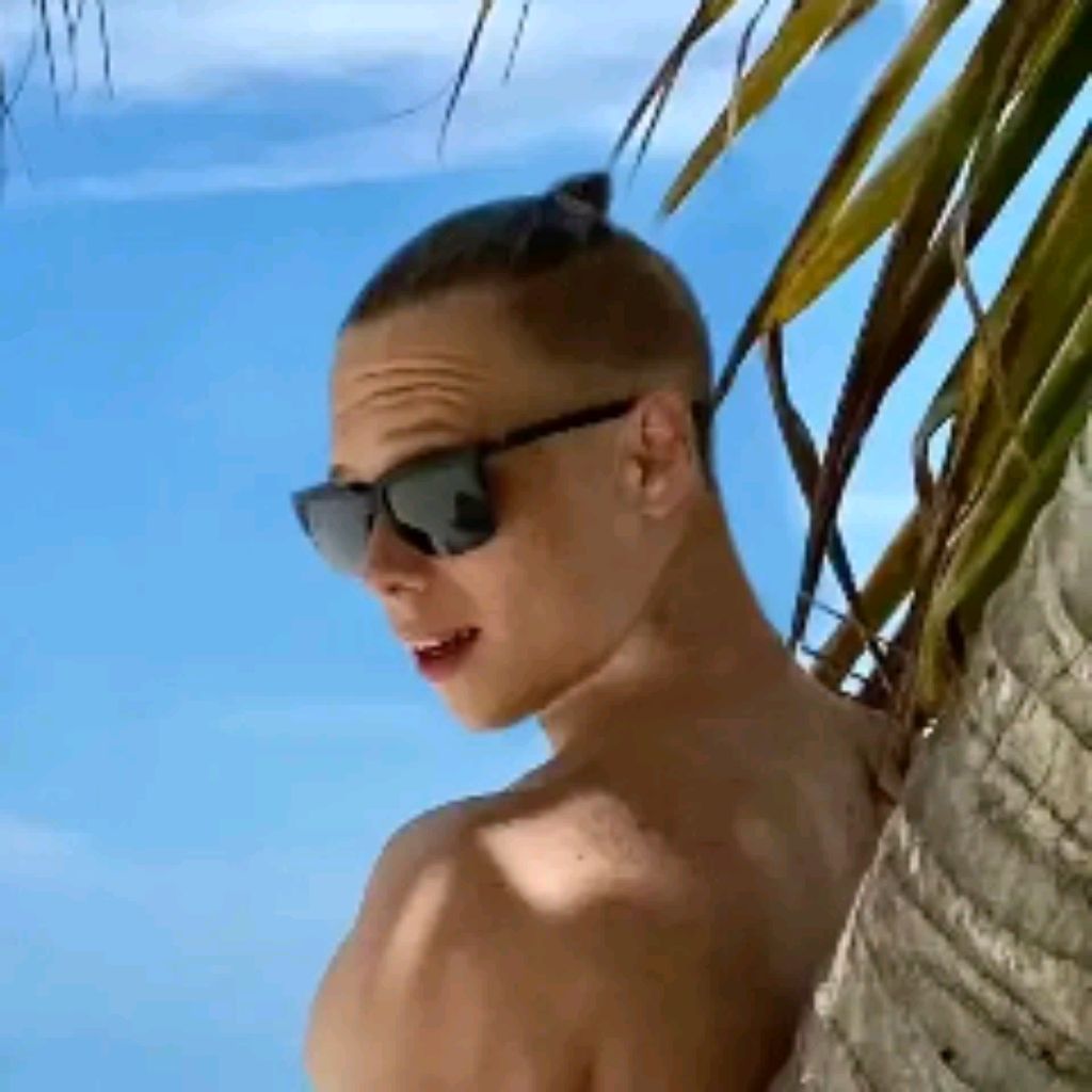 Иконка канала ynchq