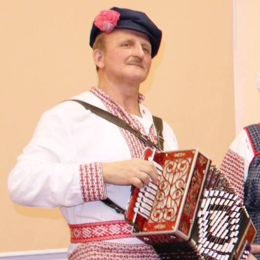 Иконка канала Гармонь и песни для души