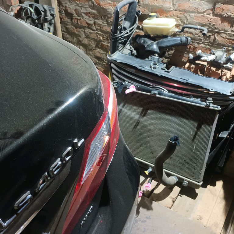 Иконка канала LEXUS LS 460L awd