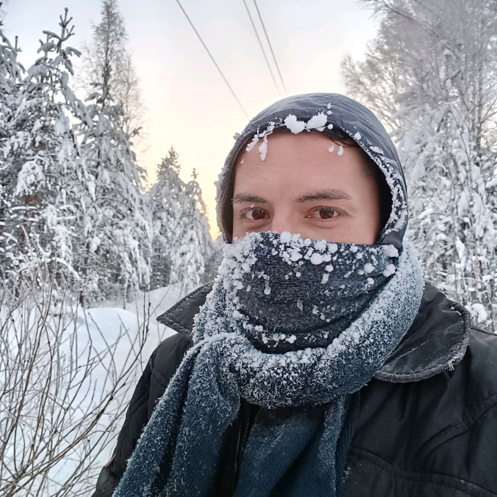 Иконка канала Артем Петров