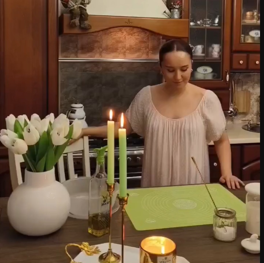 Иконка канала Lola Khalilova Vibe