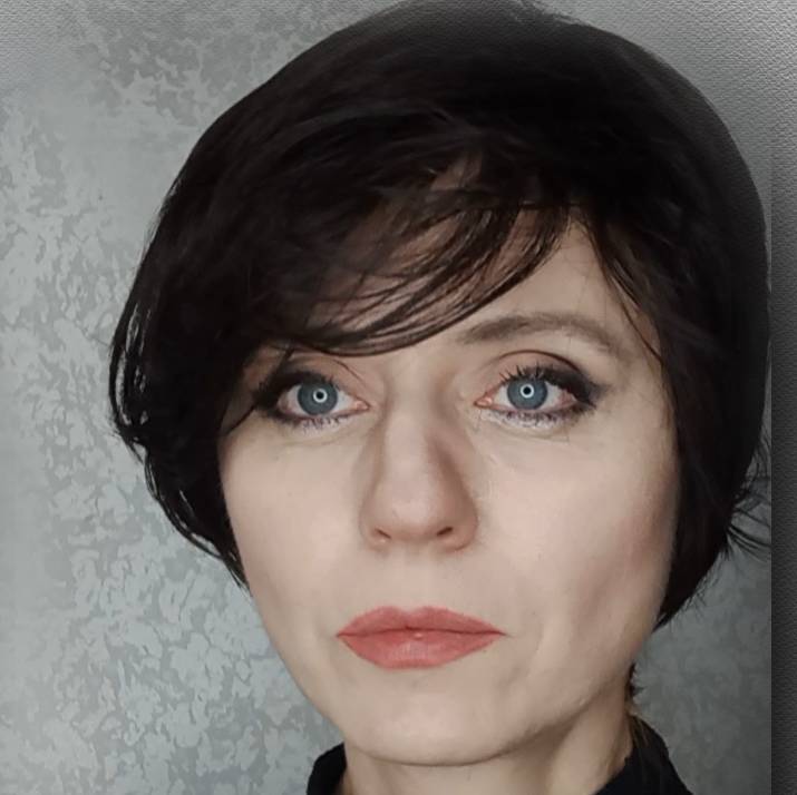 Иконка канала The Witch from the Mirror - Natural Magic.