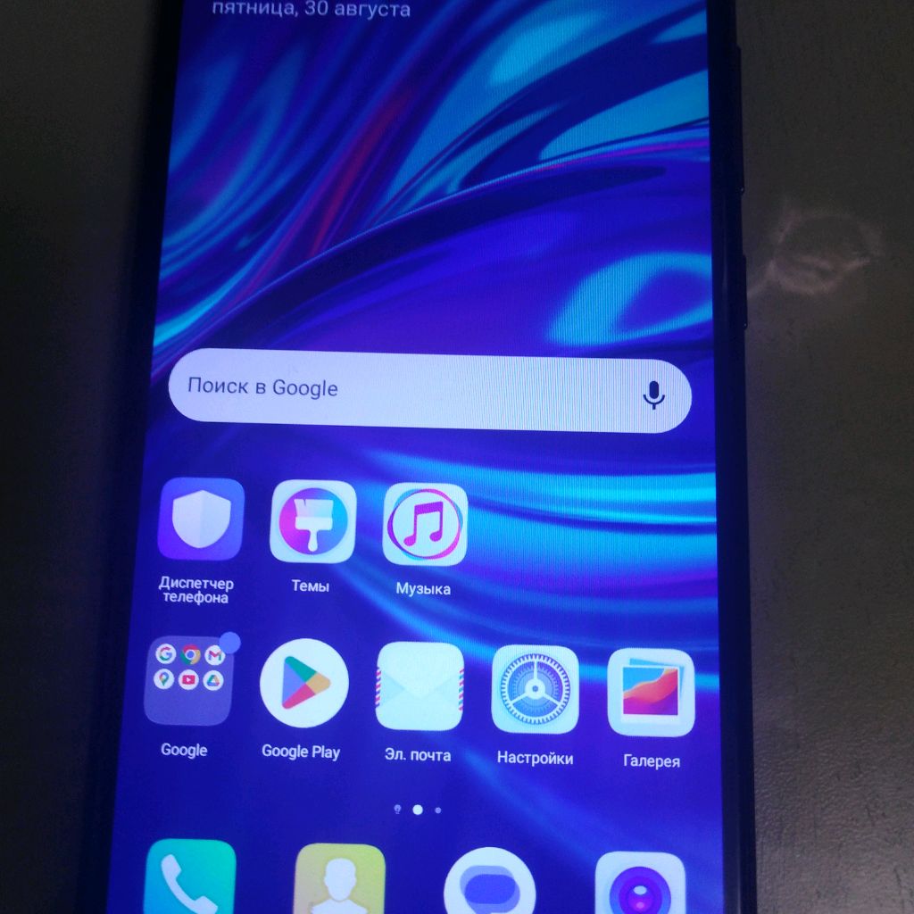 Иконка канала Roblox YT о гаджетах