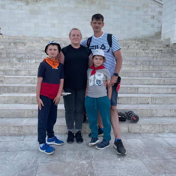 Иконка канала СЕМЕЙКА В АУТЕ