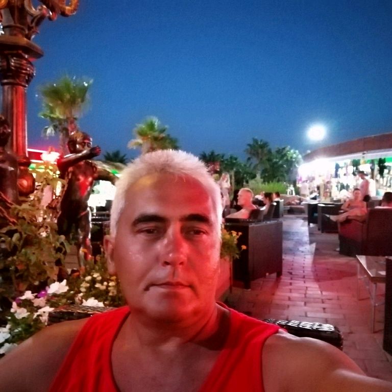 Иконка канала Сергей и Лена