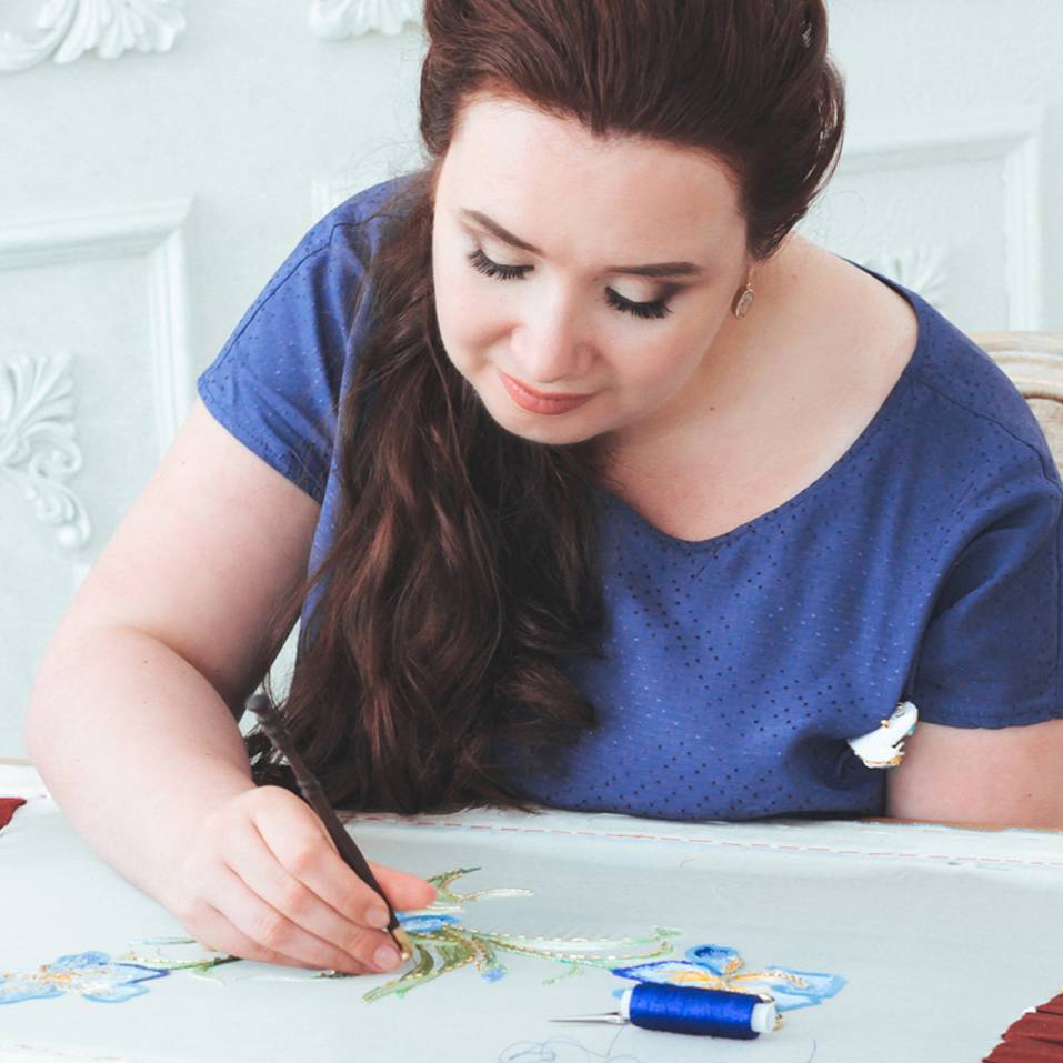 Иконка канала Школа вышивки Высокой моды EVA