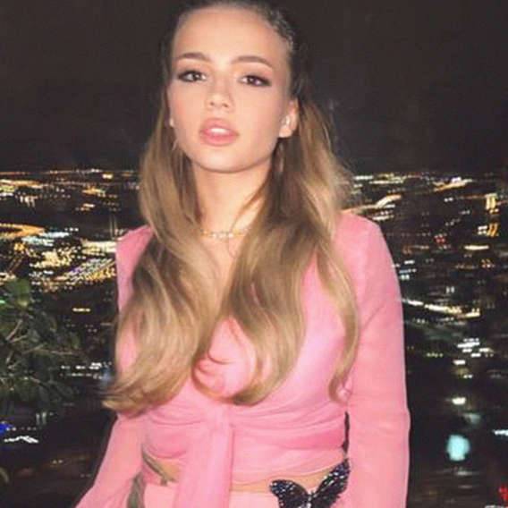 Иконка канала ВАЛЯ мы за тебя