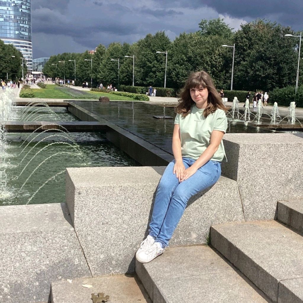 Иконка канала Соня и лёша  клубнички