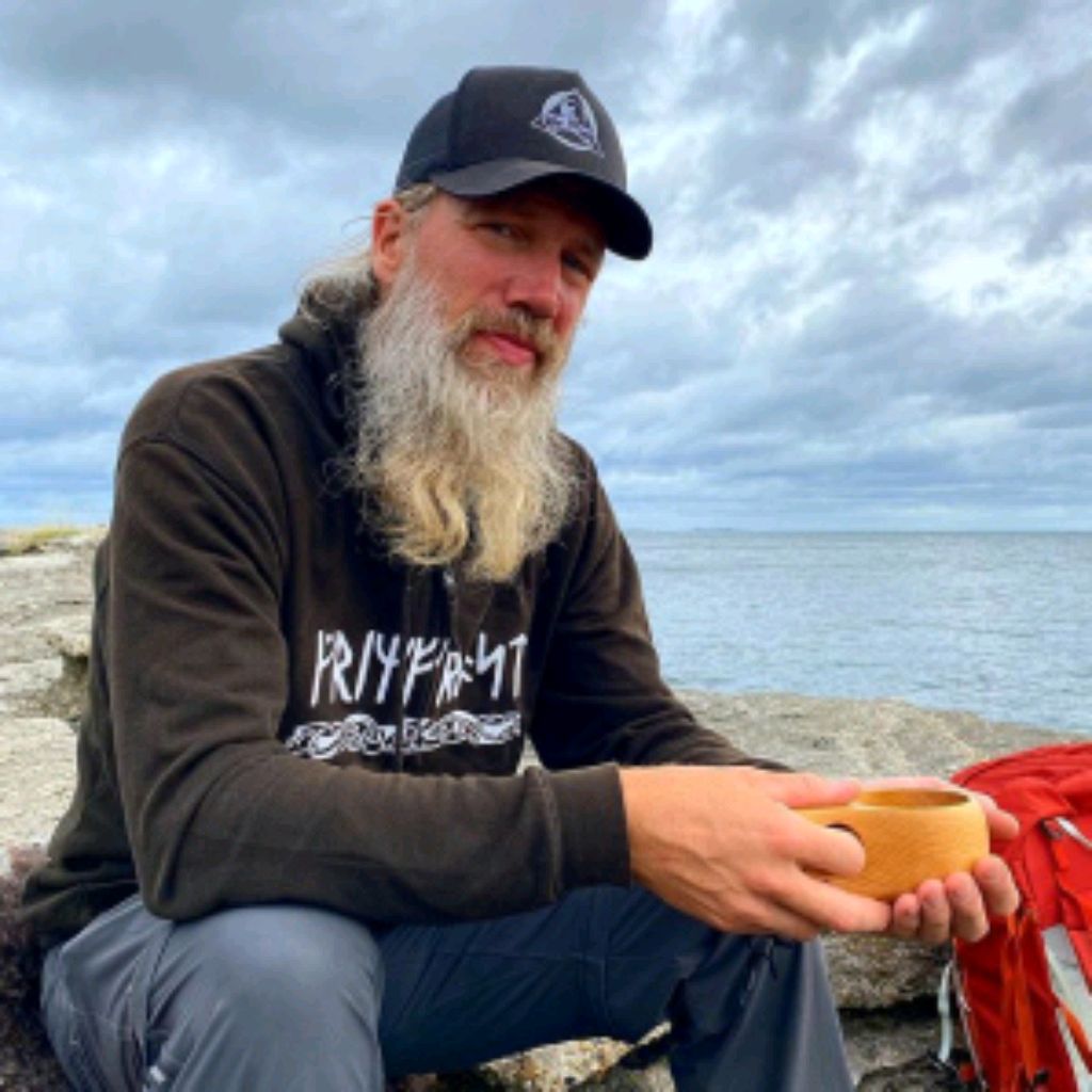 Иконка канала DoomForest