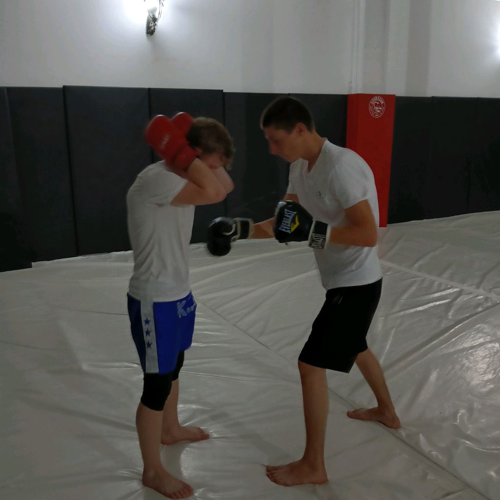 Иконка канала Kylych boxing team Makhachkala