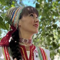 Иконка канала Елена Помозова - солистка ансамбля "Азорава"