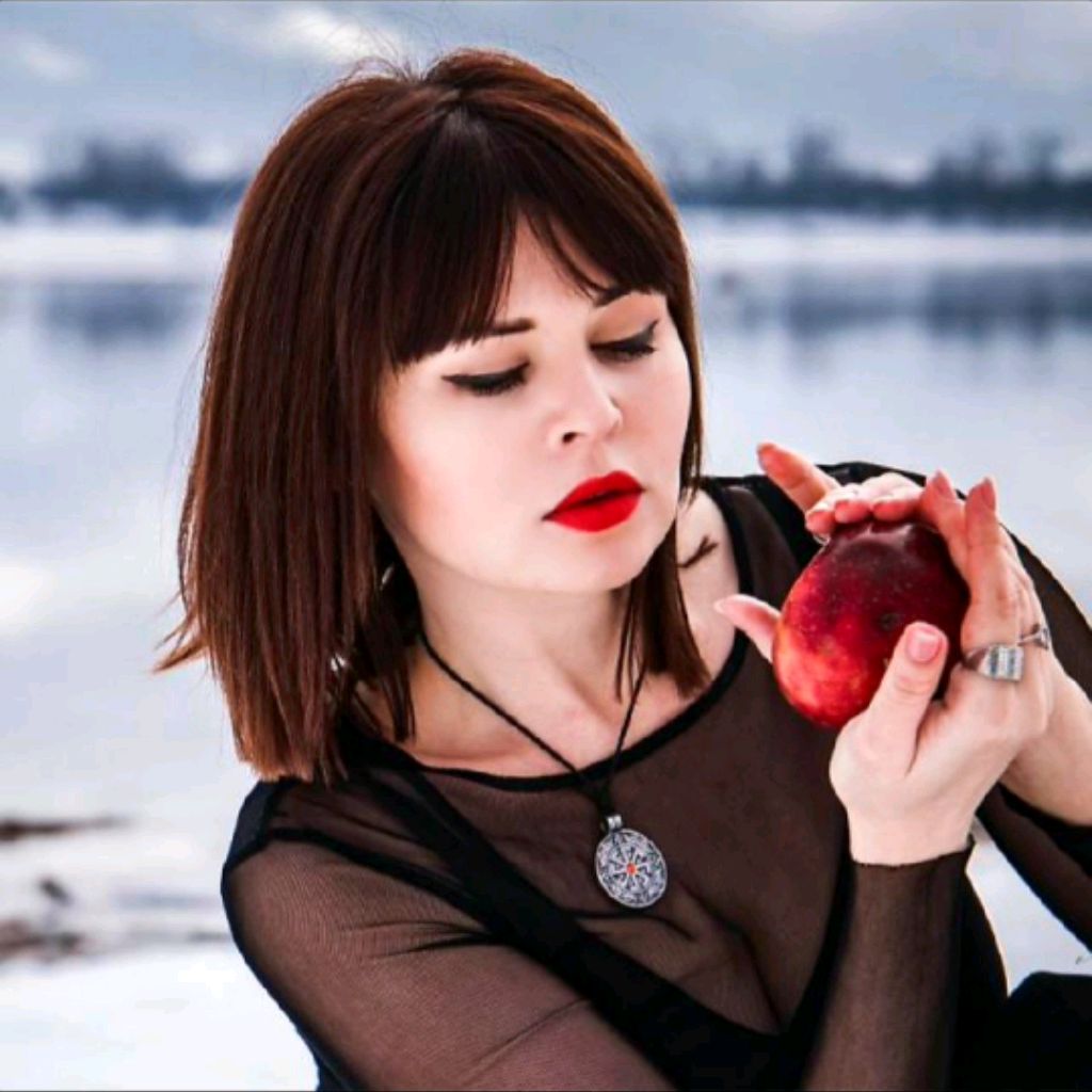 Иконка канала Алёна Таро Феячу