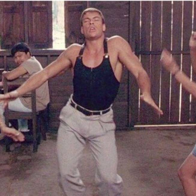 Иконка канала Всё о знаменитостях.