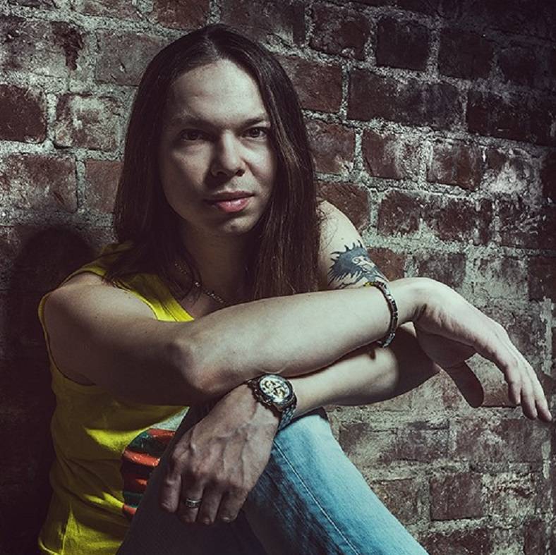 Иконка канала Zhenya Kapitonov