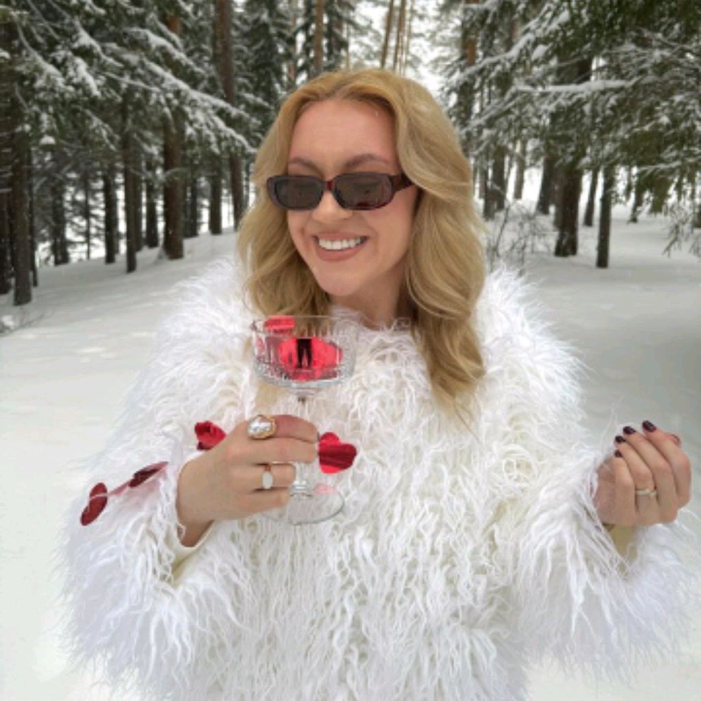 Иконка канала Masha Zoom