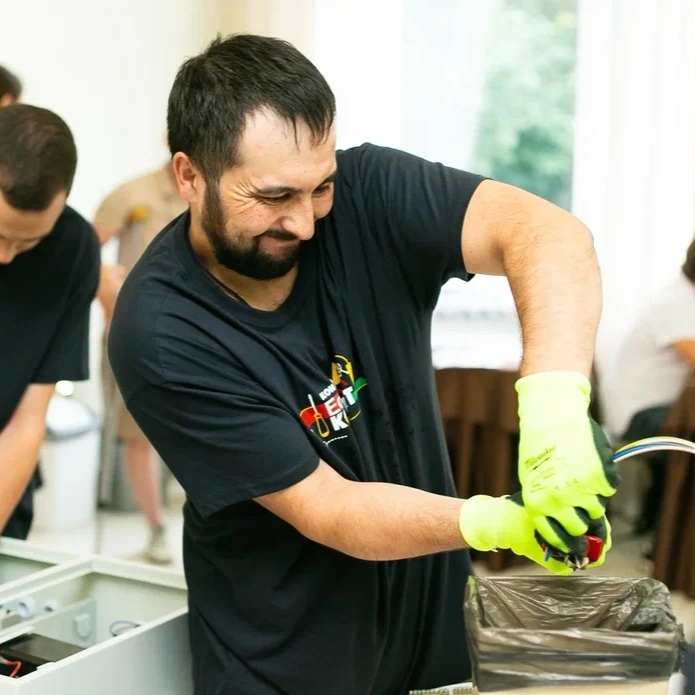 Иконка канала Rail Gari Pov & DIY