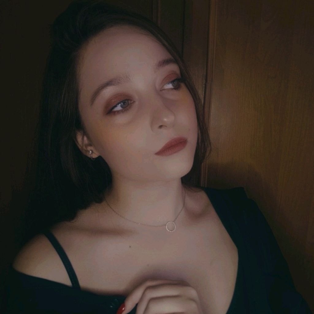 Иконка канала black_queen569845