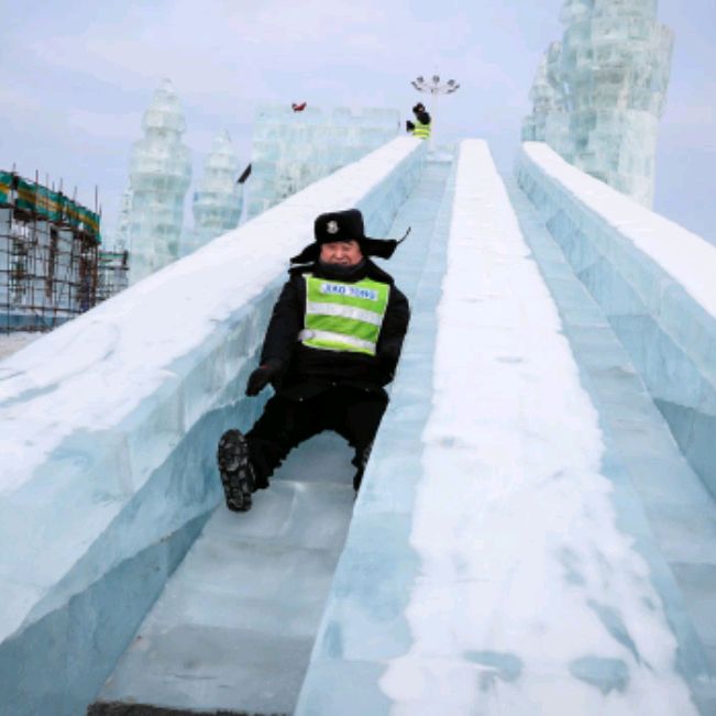 Иконка канала Улыбаемся и машем