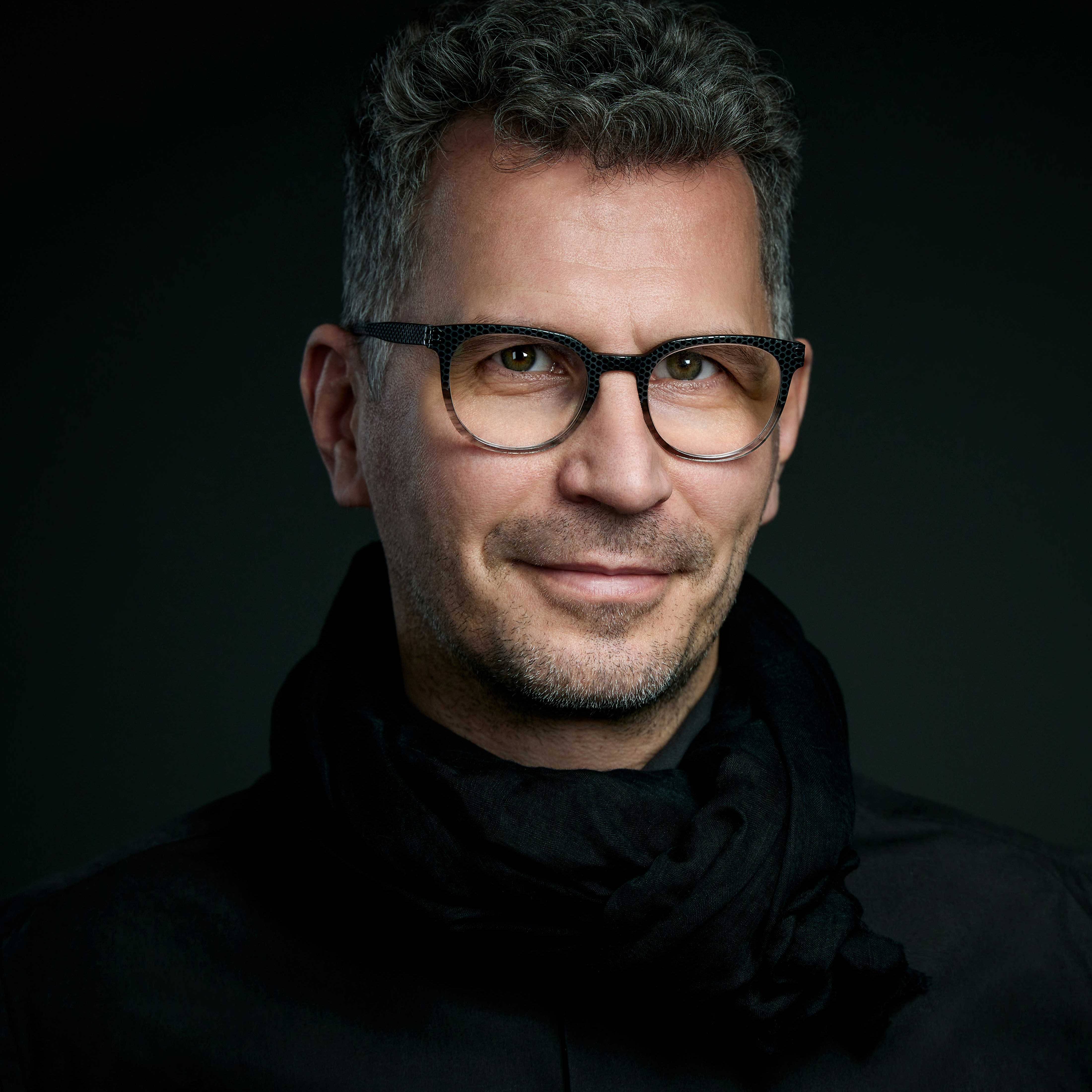 Иконка канала Портретный фотограф Максим Федоров