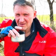 Иконка канала С велосипедом и фотокамерой.