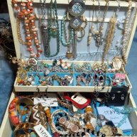 Иконка канала LoViVintage Винтажные украшения