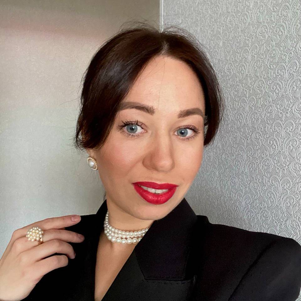 Иконка канала Анастасия Тонконог / интервью мышление развитие