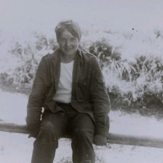 Иконка канала Местный житель.