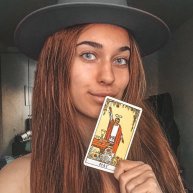 Иконка канала Lora Taro