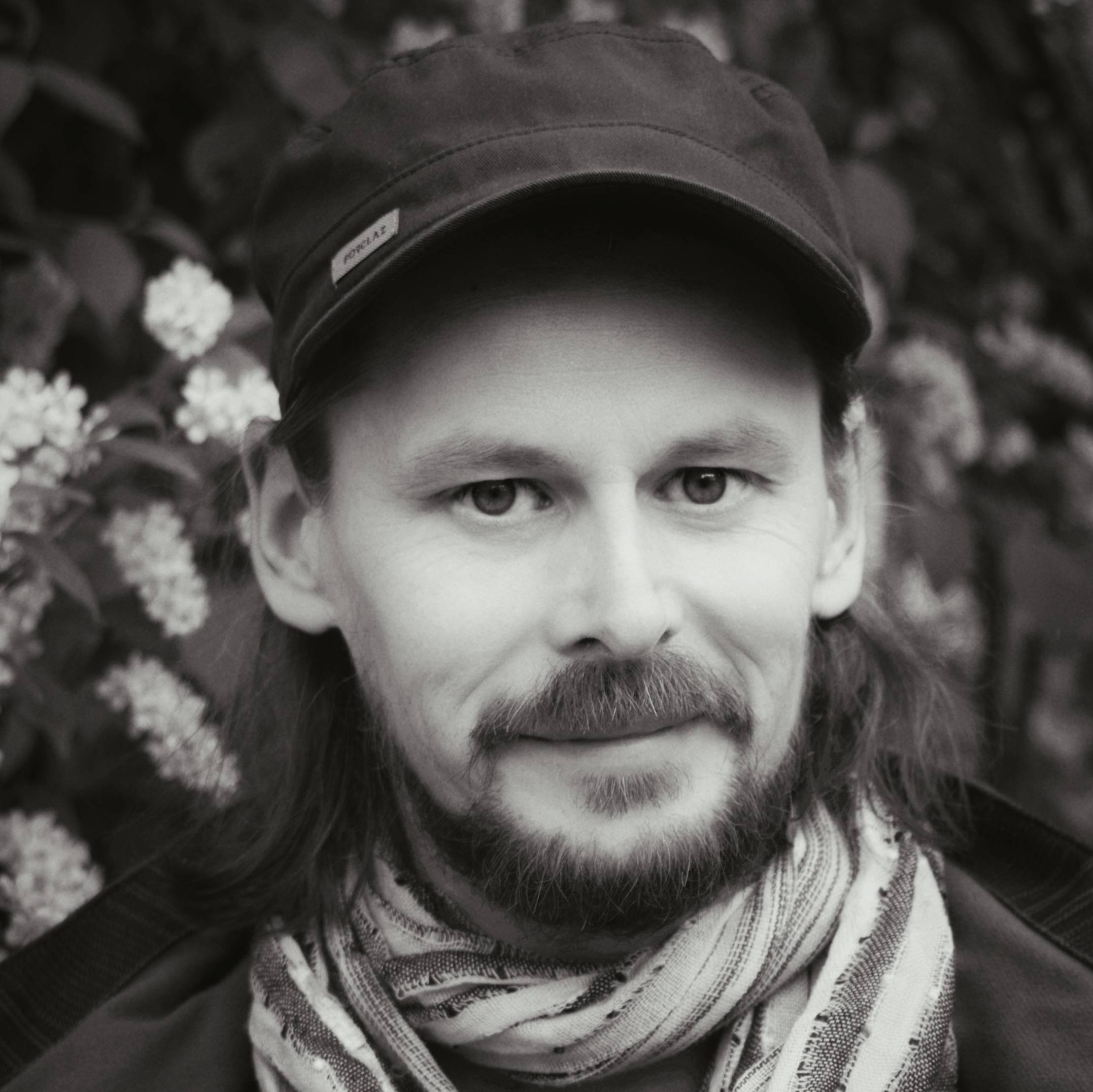 Иконка канала Ларионов Николай Андреевич | Словесность