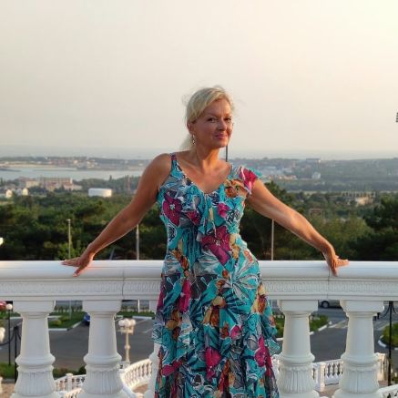 Иконка канала Елена Муравьева - Эстрадная студия "Антарес"