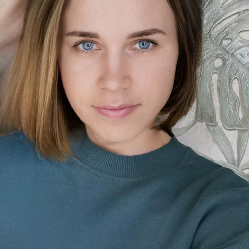 Иконка канала Юлиана