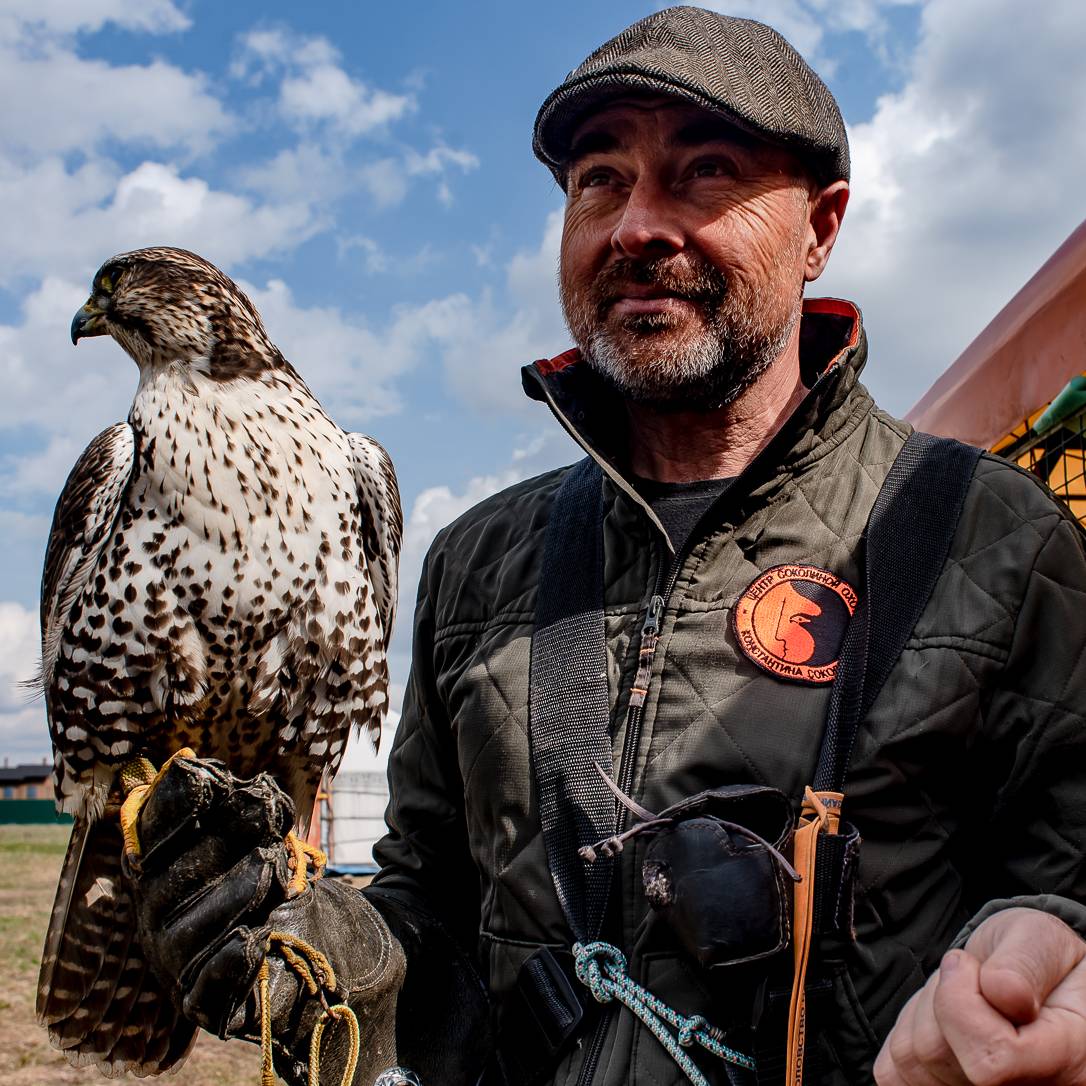 Иконка канала Константин Соколов. Около птицы