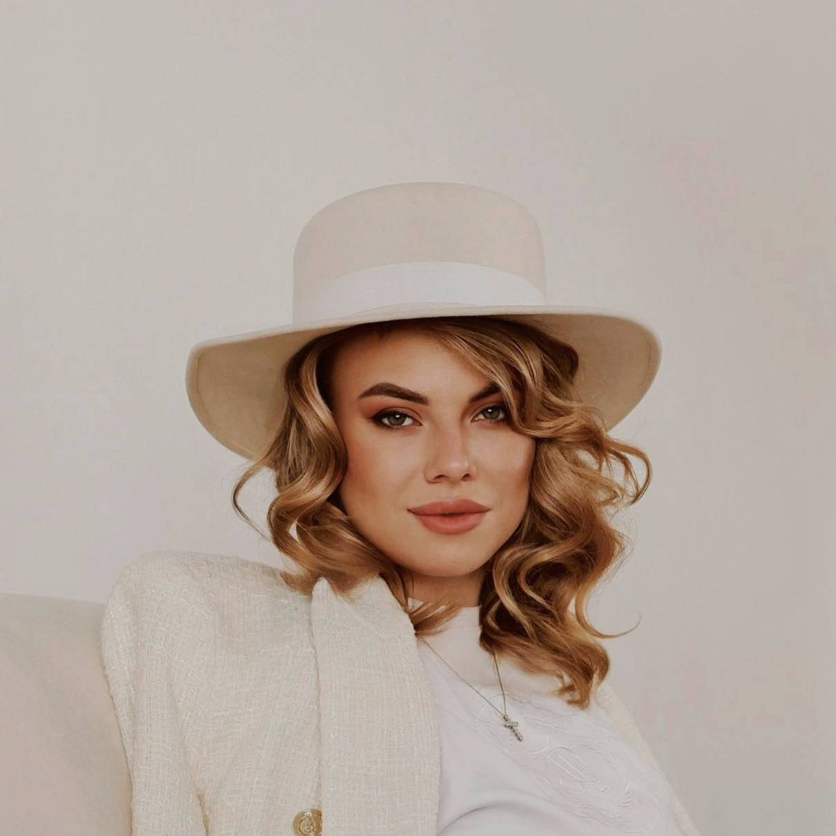 Иконка канала ДУМАЙ КАК ДИЗАЙНЕР