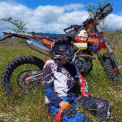 Иконка канала БЕЗДОРОЖЬЕ