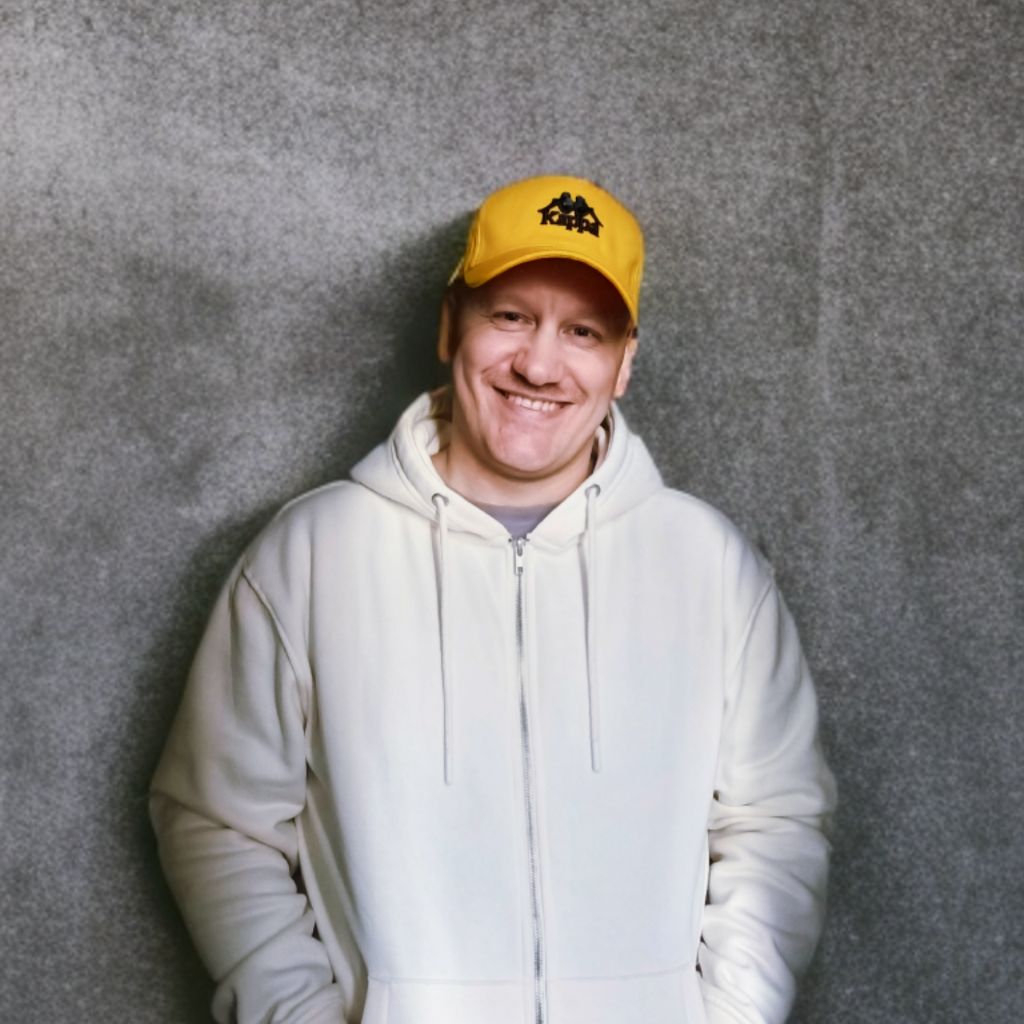 Иконка канала Ловерр Макс