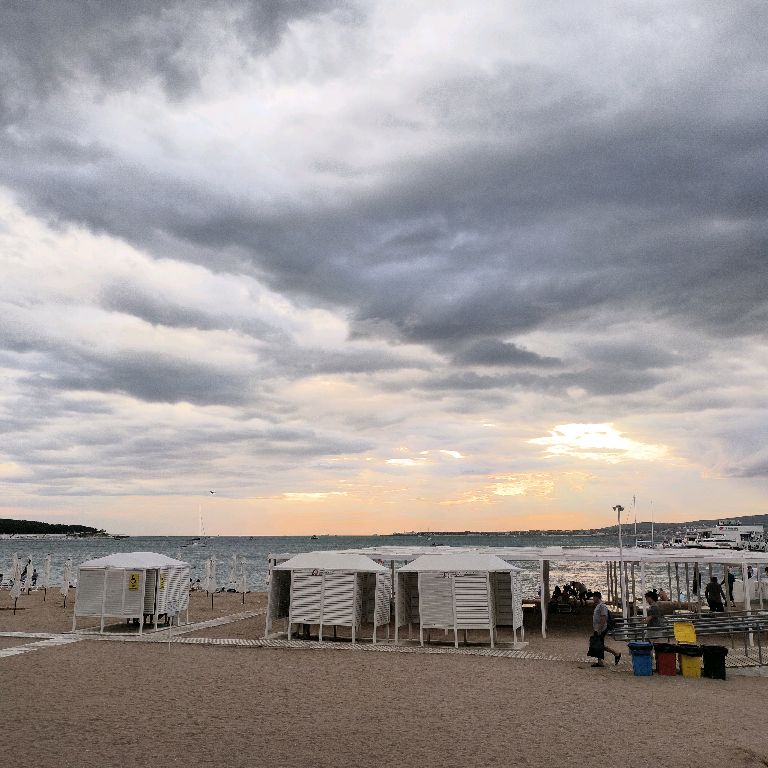 Иконка канала Творим Историю - Сами!