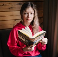 Иконка канала katsayreads