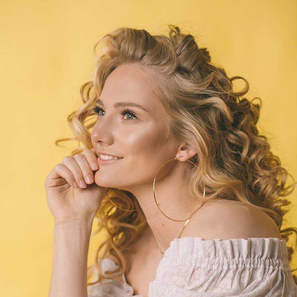 Иконка канала Мария Тарханова | Йога Айенгара для женщин онлайн