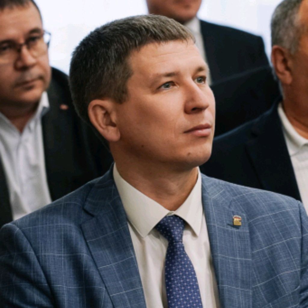 Иконка канала Ринат Хаертдинов