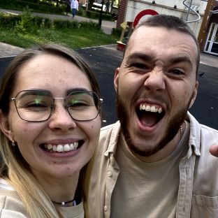 Иконка канала Юля и Никита / Семейный юмор