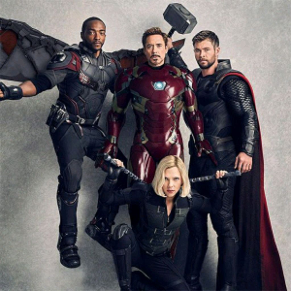 Иконка канала °•Марвел и DC•°