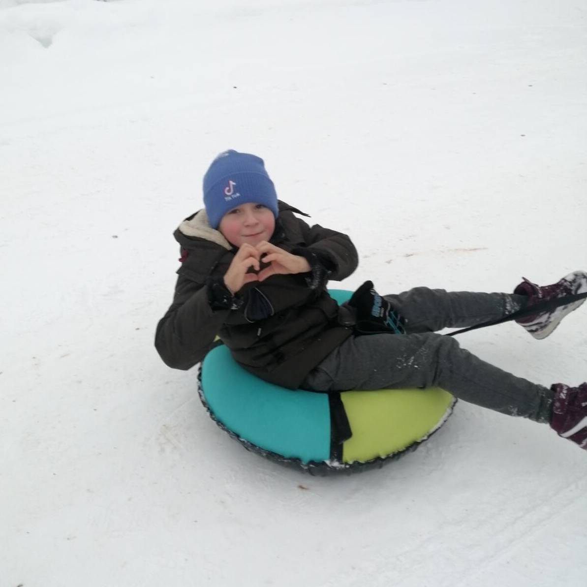 Иконка канала дима и семьЯ